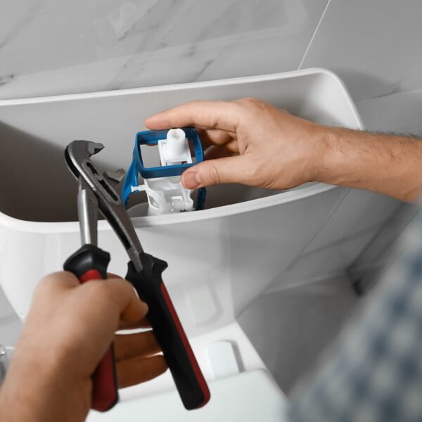 How to Fix a Toilet Not Flushing Correctly